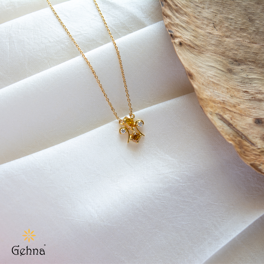 shop Champagne Diamond 18K Gold Pendant Chain for Women | Gehna