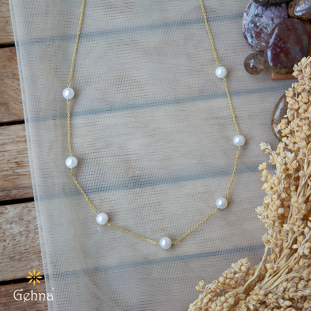 Scintillating Drape Pearl 18K Gold Chain (16 inches)