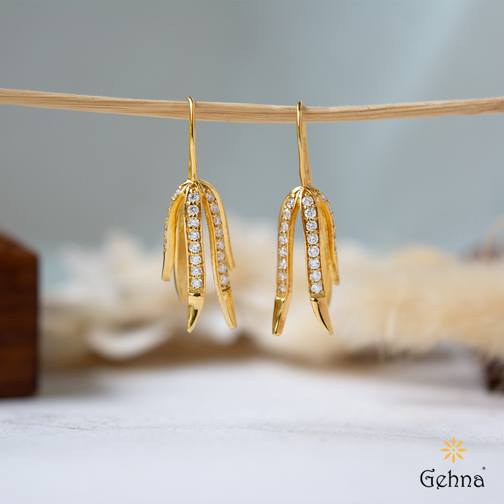 Classic Glamour 18K Gold Jhumka Earring