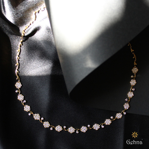 Resplendent Diamond and 18K Gold Necklace